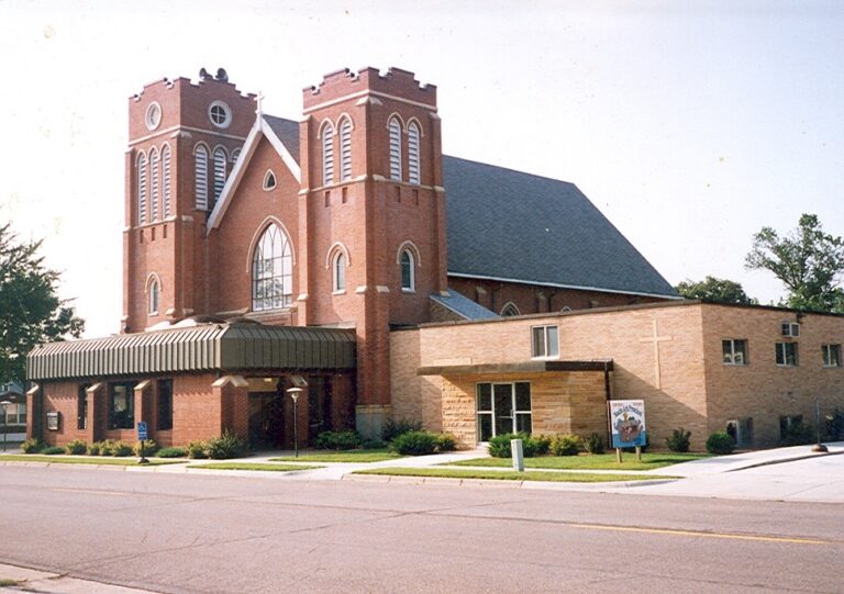 Join Us for Worship at Immanuel Lutheran Church in Brownton, MN